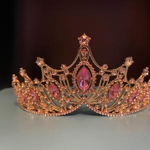 Light up LED Queen Tiara Crown Multiple Choices Christmas, New Year’s ...