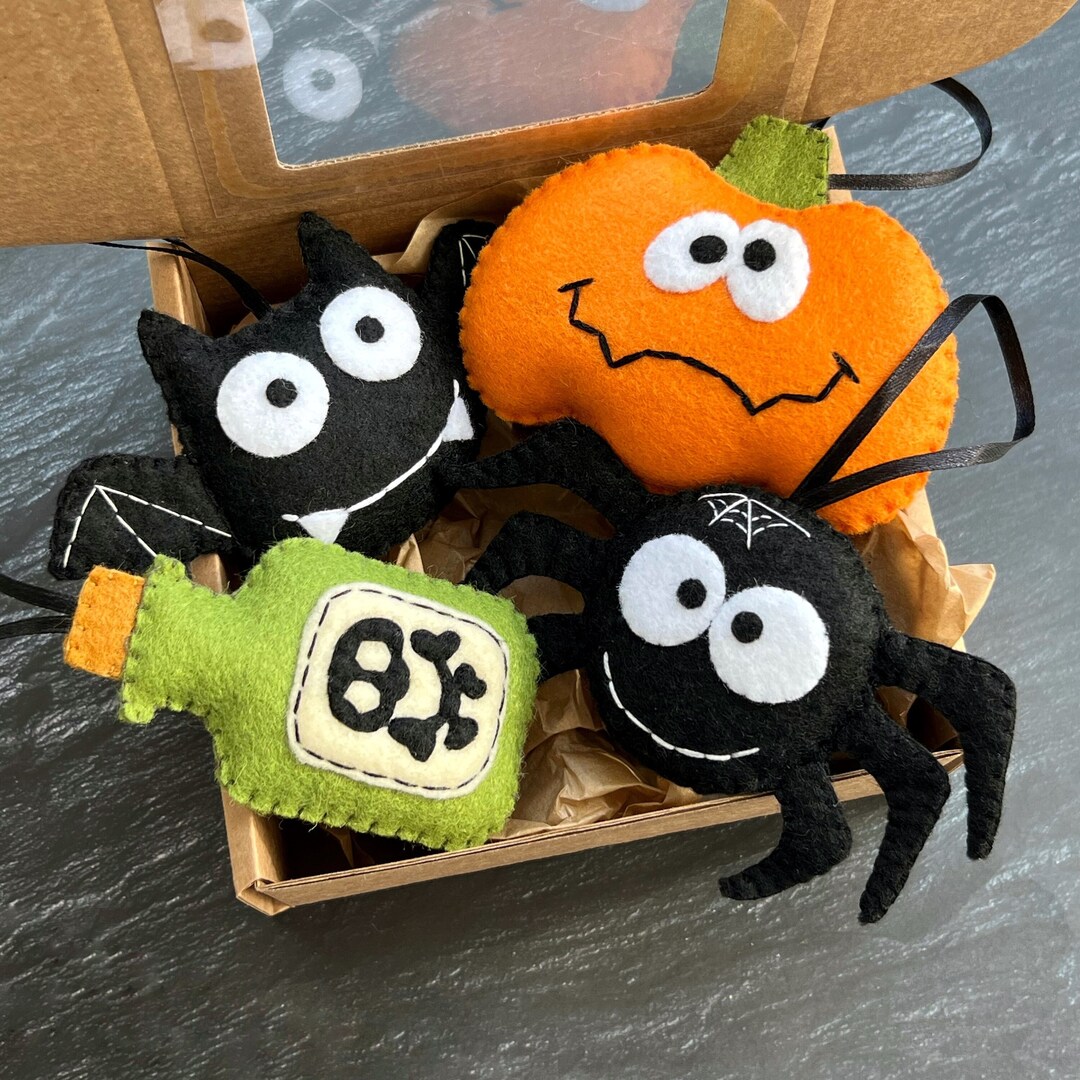 Felt Halloween Ornaments, Spooky Pumpkin, Spider, Bat, Potion - Etsy