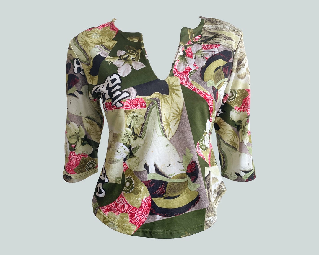 Y2K Chinese Print Top, Geishas and Writing, Half Sleeves, Green, Cream ...