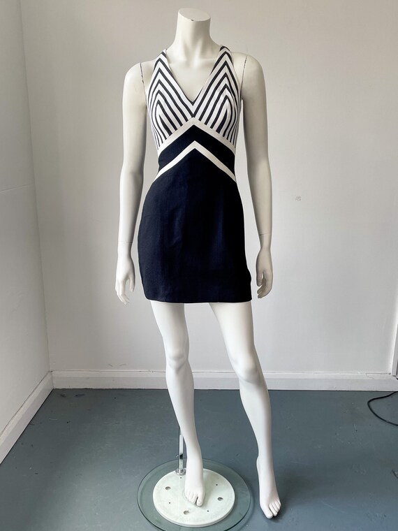 Vintage Op Art Bodycon Dress, Black and White, V-Neck… - Gem