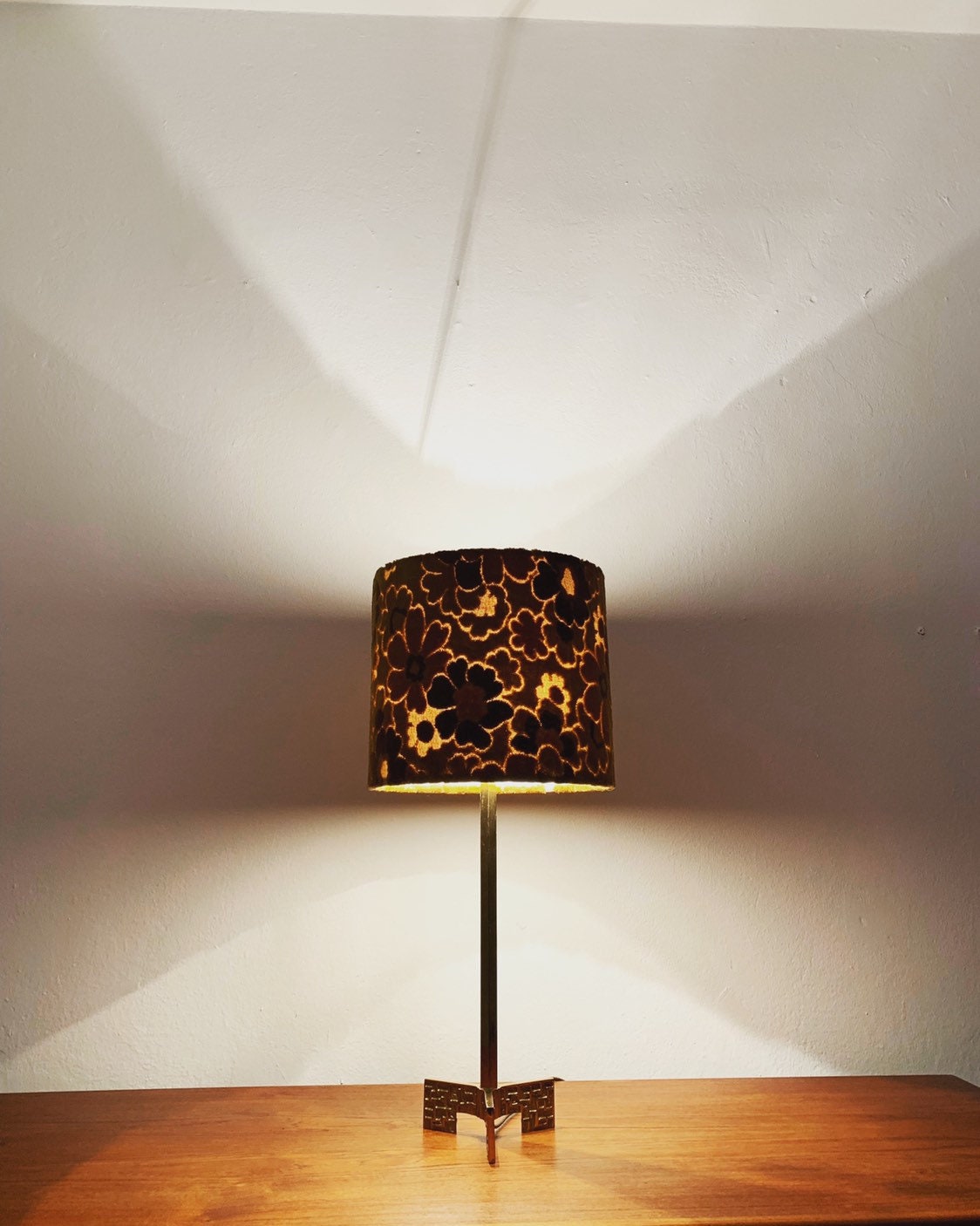 Fabulous italian Mid Century Modern brutalist brass table lamp | Etsy