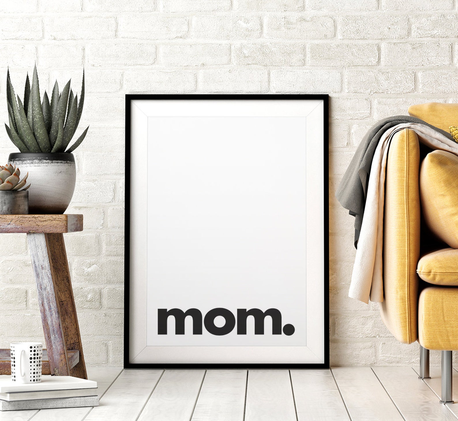 Mom. Printable Wall Art Minimalistic Typography Poster Black | Etsy