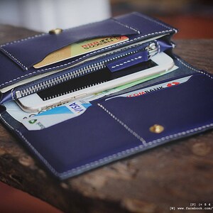 Red Roses Hand Tooled/carved Wallet for Women - Etsy