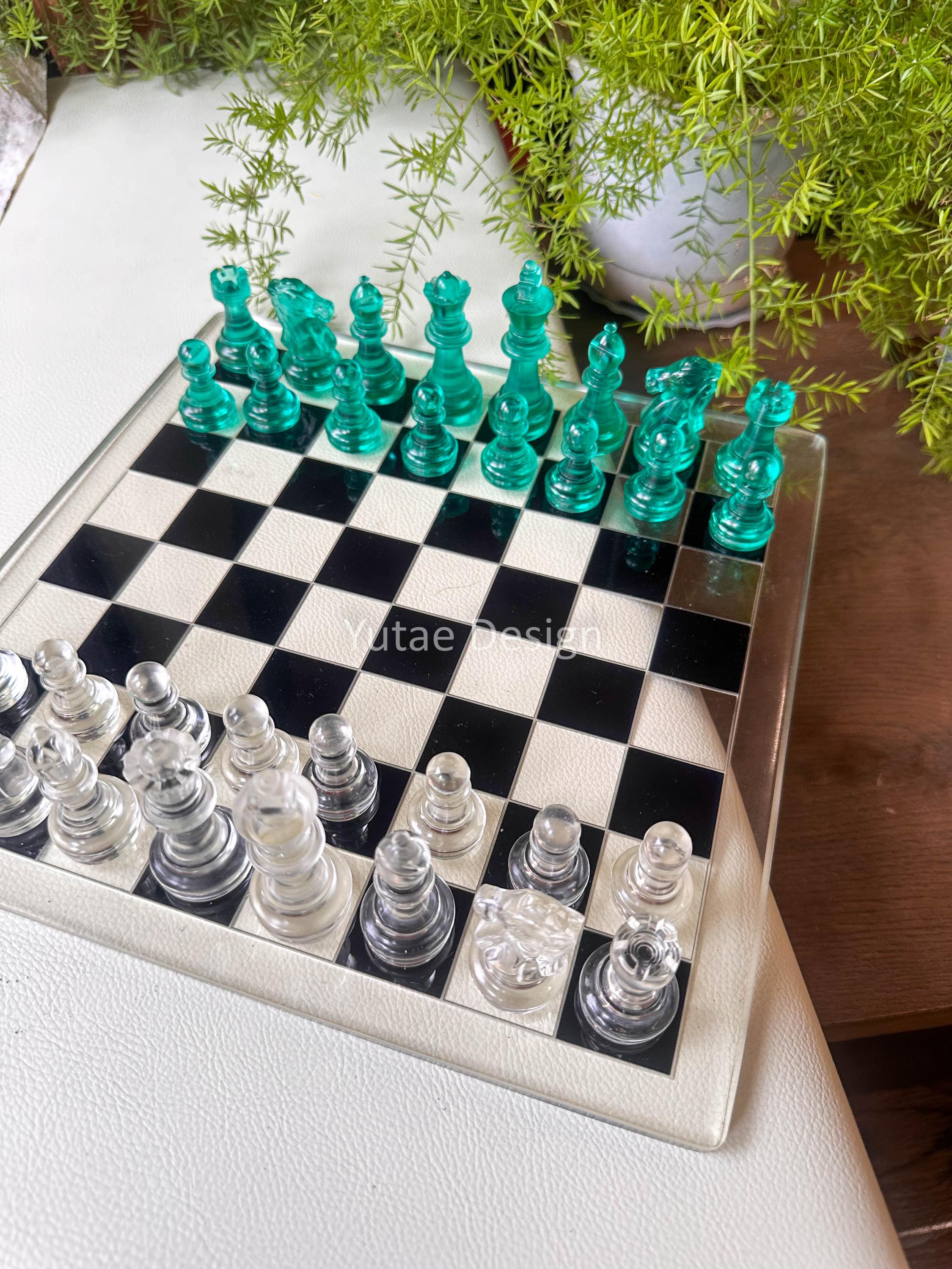 Resin Chess Sets With Board, Chess Set With Unique Chess Pieces, Chess ...