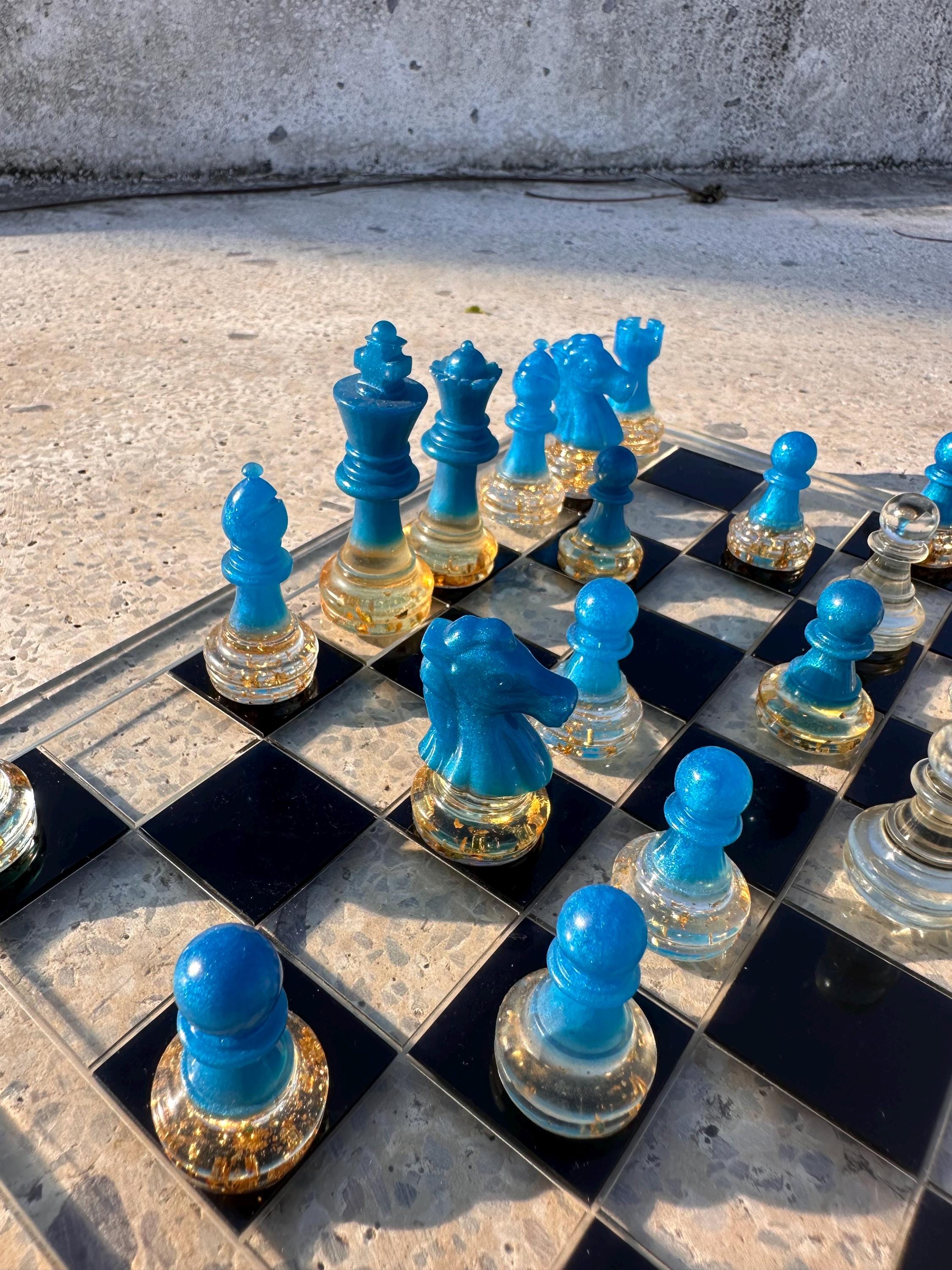 Resin Chess Sets With Board, Chess Set With Unique Chess Pieces, Chess ...