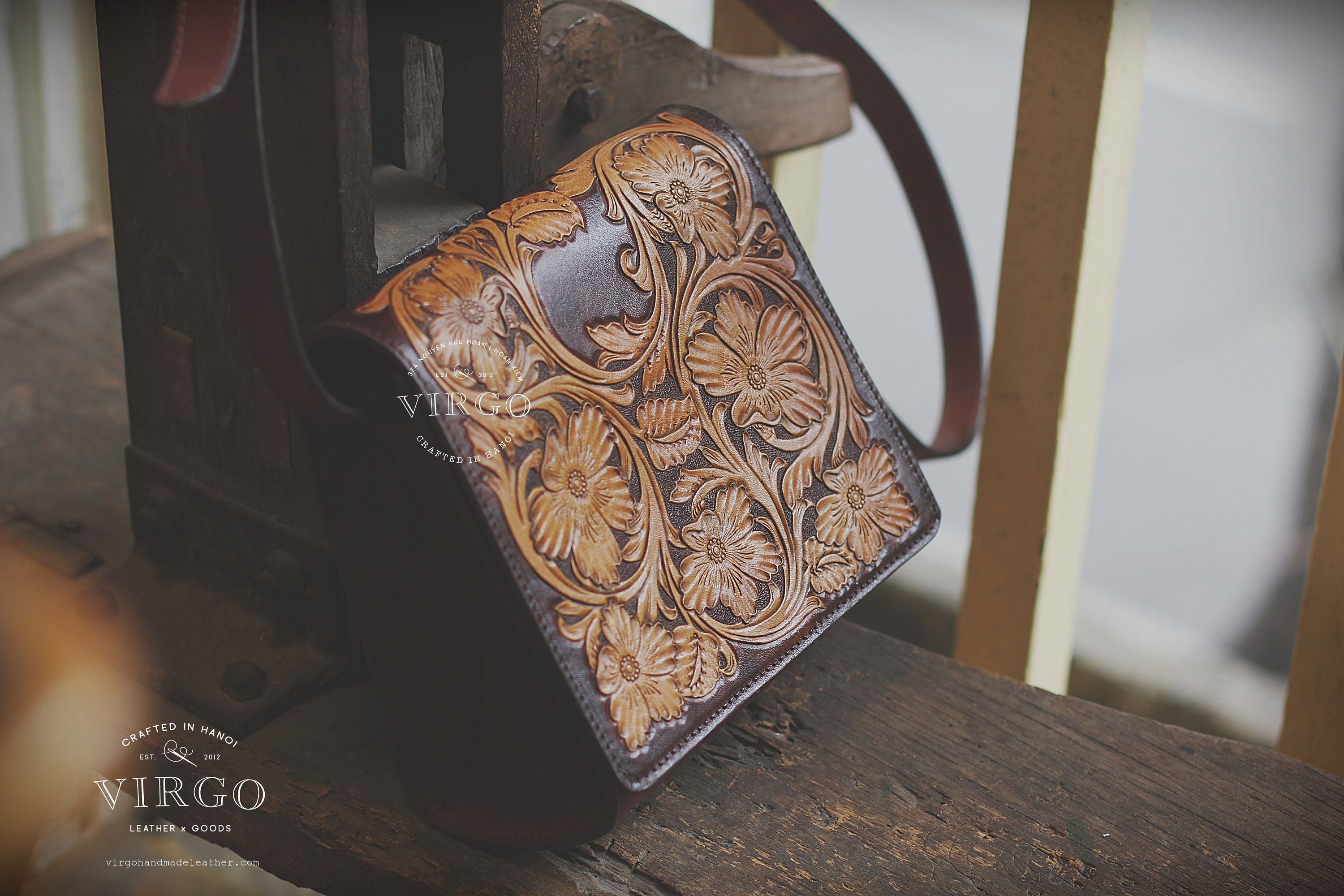 Sheridan cross body hand carved bag Custom Handmade Leather | Etsy