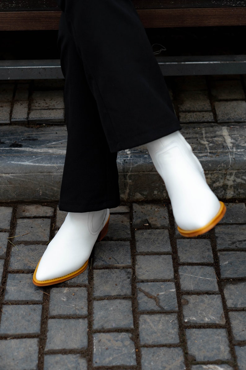 Handmade Men's White Cowhide Vincent Lukas Boots Cuban Heel Grounding ...