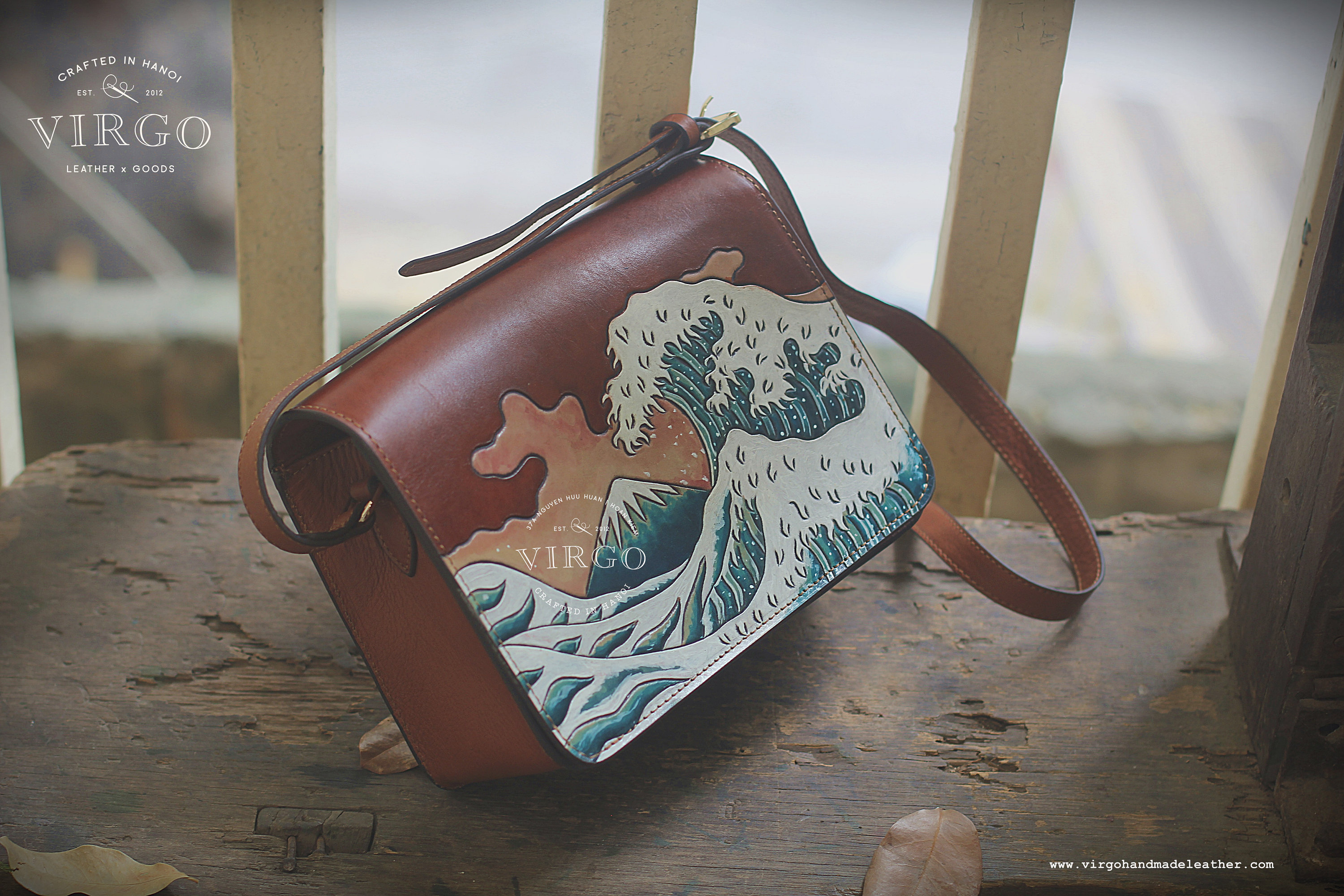 Nature Cross Body Hand Carved Bag, Custom Handmade Leather Bag, Leather ...