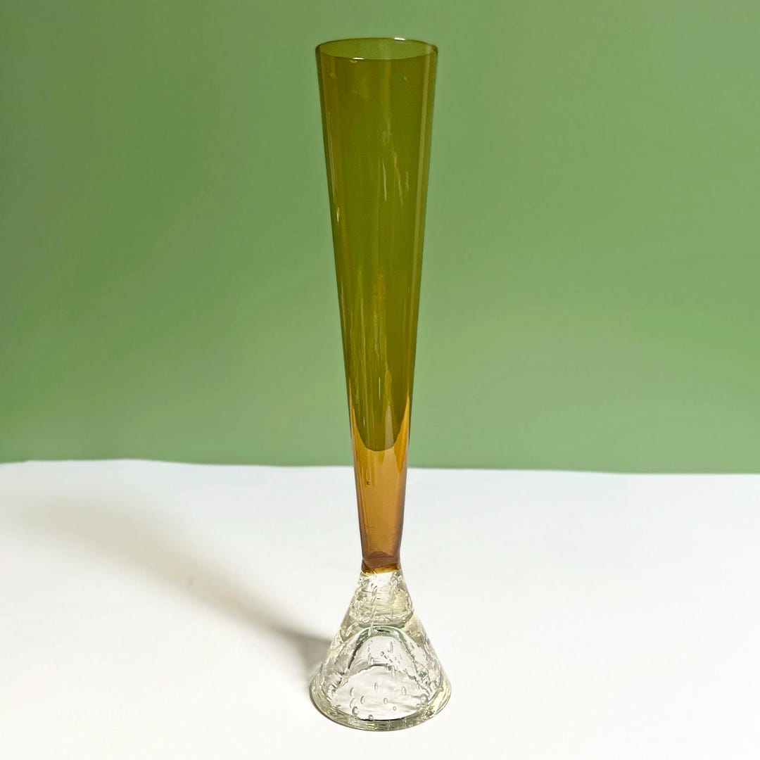 Mid-century Modern Bubble Cone Base Vase: Amber and Clear Art Glass 10. ...