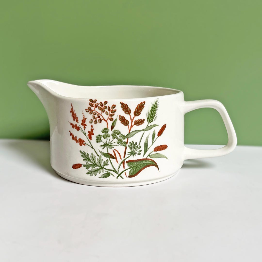 J&G Meakin Studio Sauce Gravy Jug, Gravy Boat With Green and Maroon Red ...