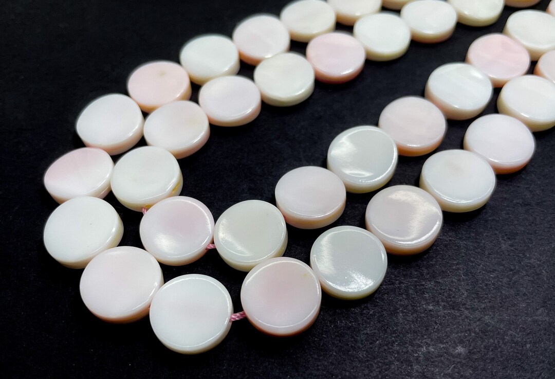 Natural Queen Conch Shell Beads, Light Pink Queen Conch Shell Flat ...