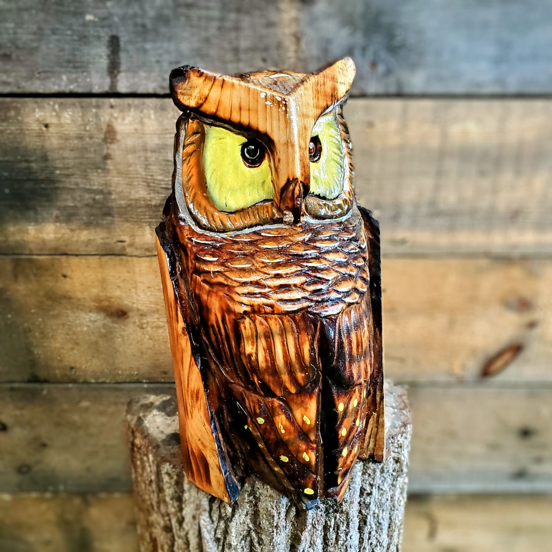 Chainsaw Carved Wooden Horned Owl. Chainsaw Carved Owl. Chainsaw ...
