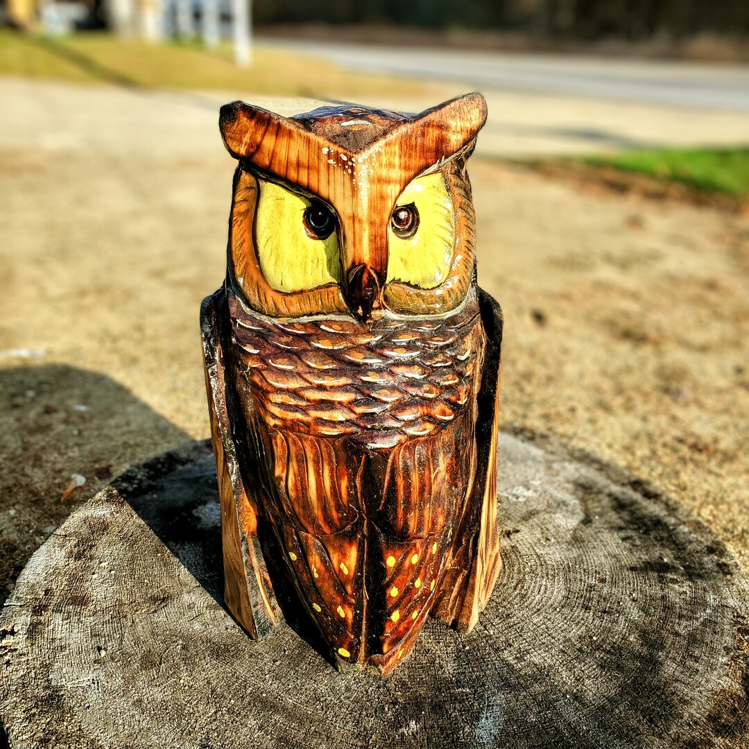 Chainsaw Carved Wooden Horned Owl. Chainsaw Carved Owl. Chainsaw ...