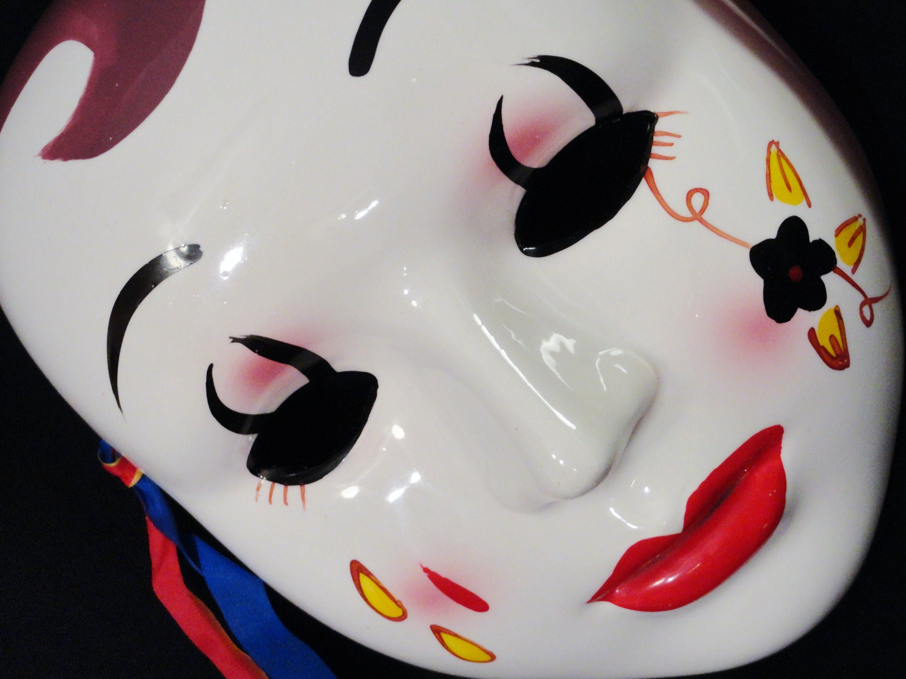 Vintage Porcelain Face Mask With Flower Design 1990's Collectible Wall ...