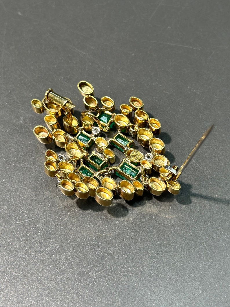 Vintage H. Stern 18K Gold Modernist Emerald and Diamond Brooch - Etsy