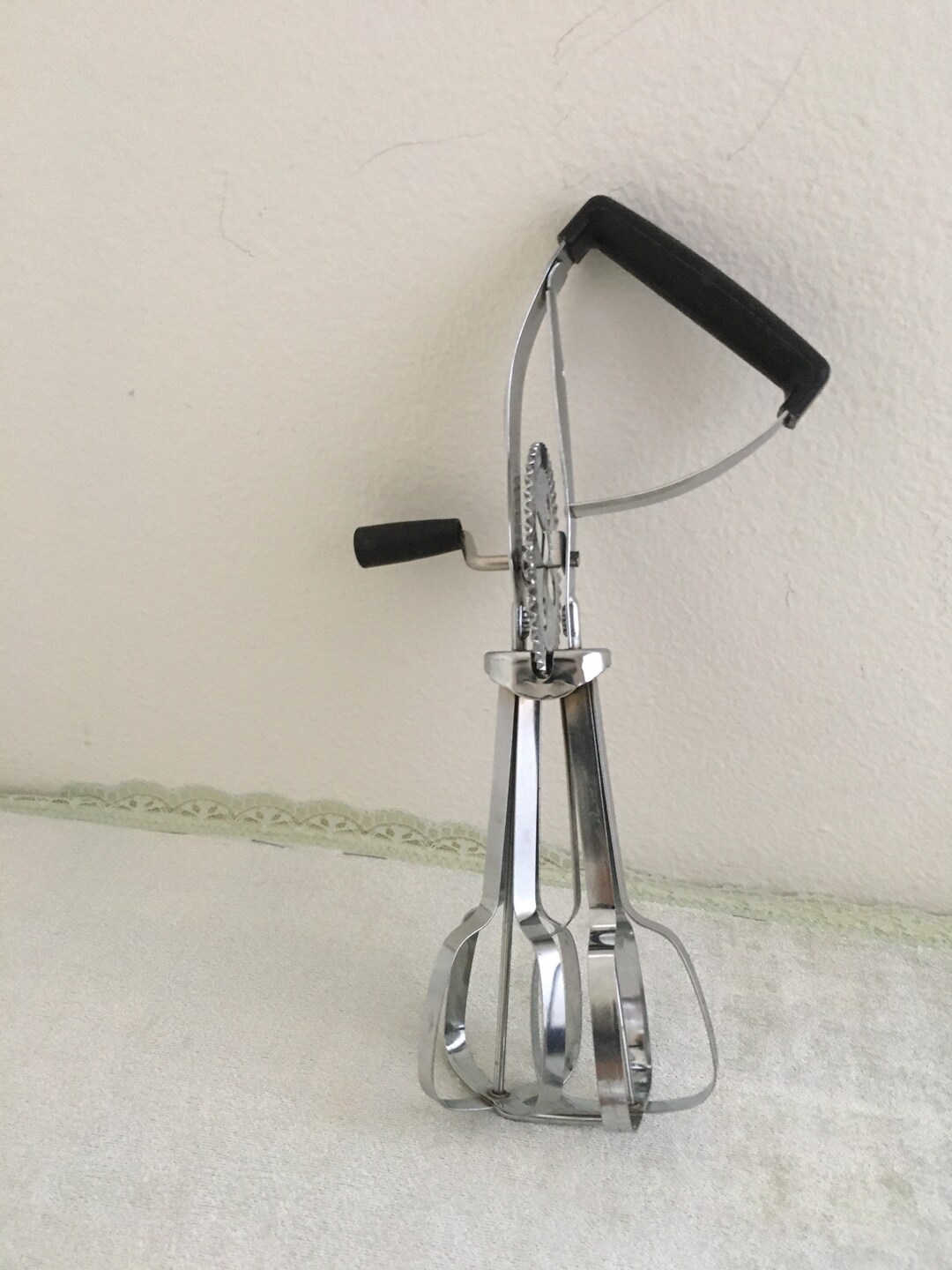 Vintage Ecko Best Hand Held Mixer Egg Beater Black Handle - Etsy
