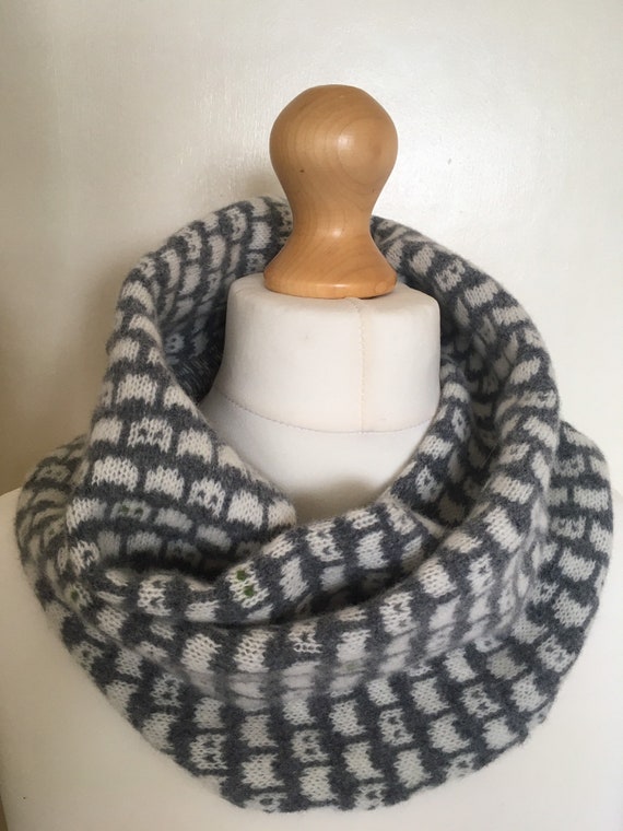Knitted Lambswool Cat Snood. Knitted Cat Snood. Knitted Scarf | Etsy UK