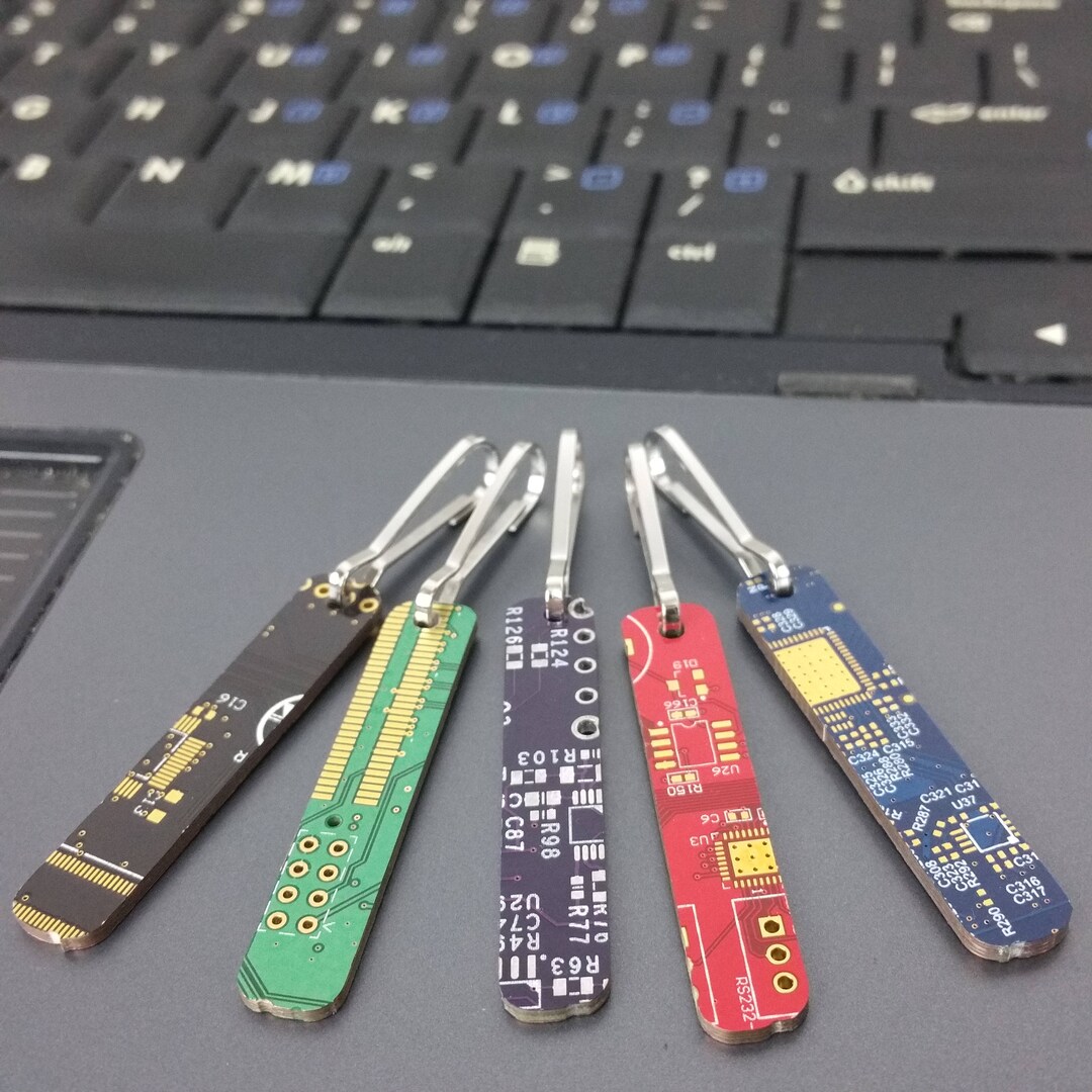 Circuit Board Zipper Pulls Made With Recycled Electronic Components ...