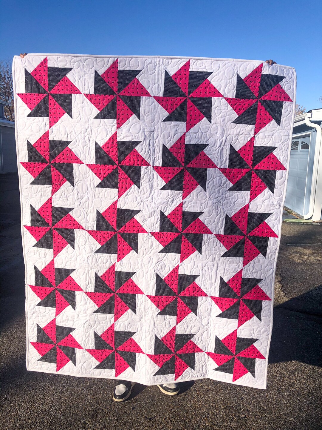Hot Pink and Black Pinwheel Quilt Handmade - Etsy