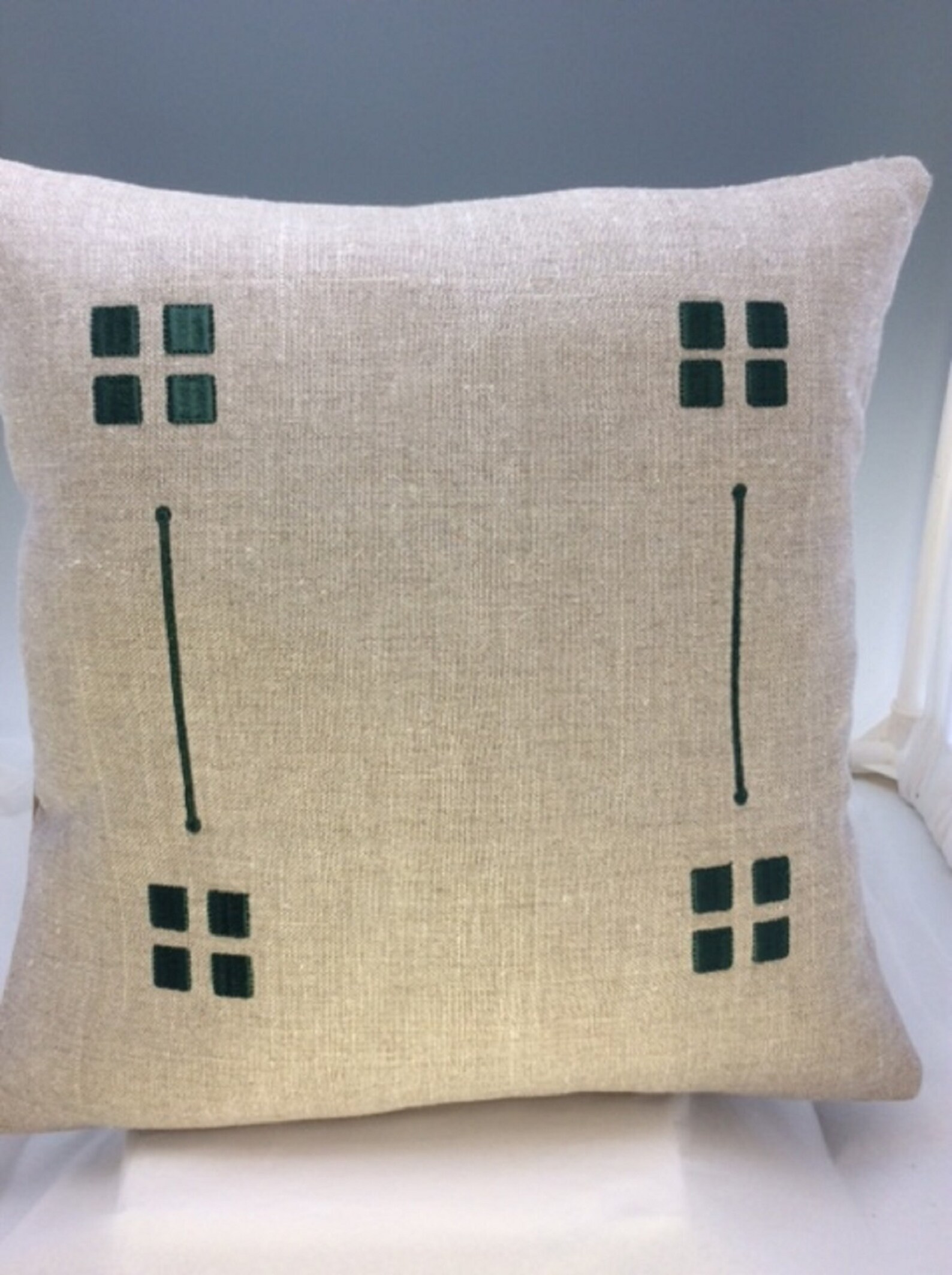 Classic Four Square Pillow Mackintosh Bungalow American Craftsman ...