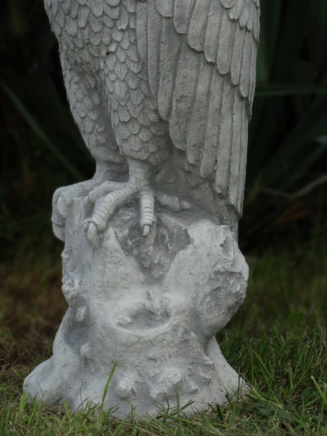 Large Eagle Statue Stone Eagle Garden Sculpture Bird Figurine Standing ...