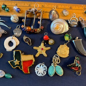 Vintage Loose Charms, Findings and Pendant Lot - Etsy