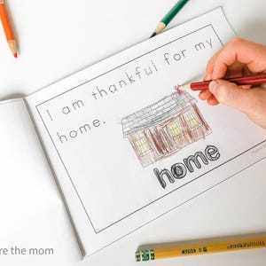 I Am Thankful Emergent Reader | Thanksgiving Mini Book Printable | Half ...