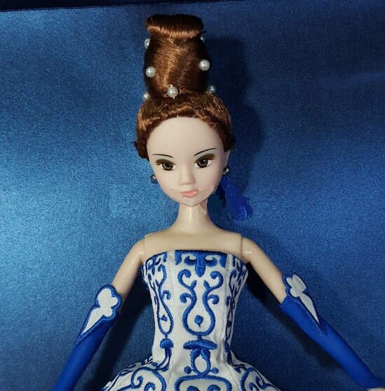 Chinese Kurhn Doll 28cm /Art/Decoration/Guarantee authentic | Etsy