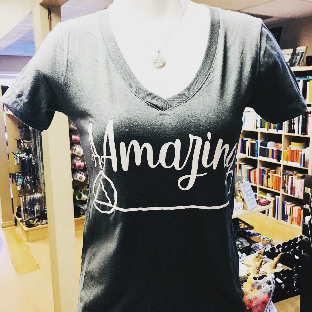 Aamazing T-shirt - Etsy