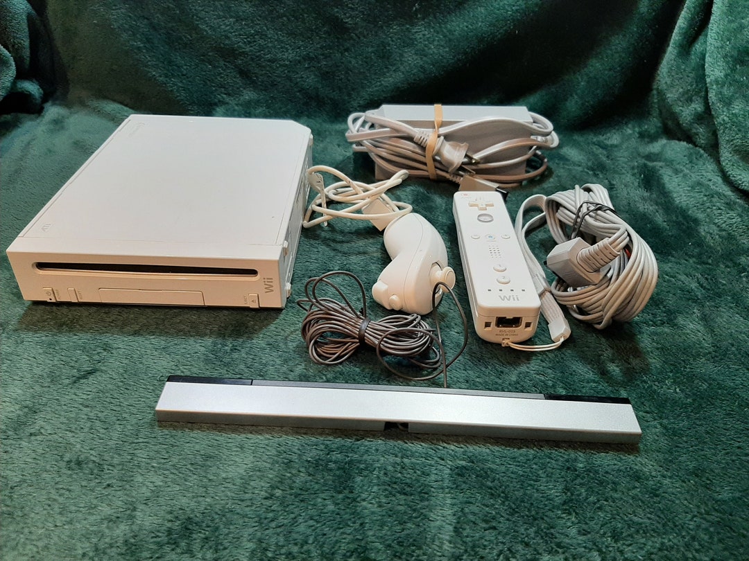 Modified Wii Console Complete System Bundle With 2,200 Games & New ...