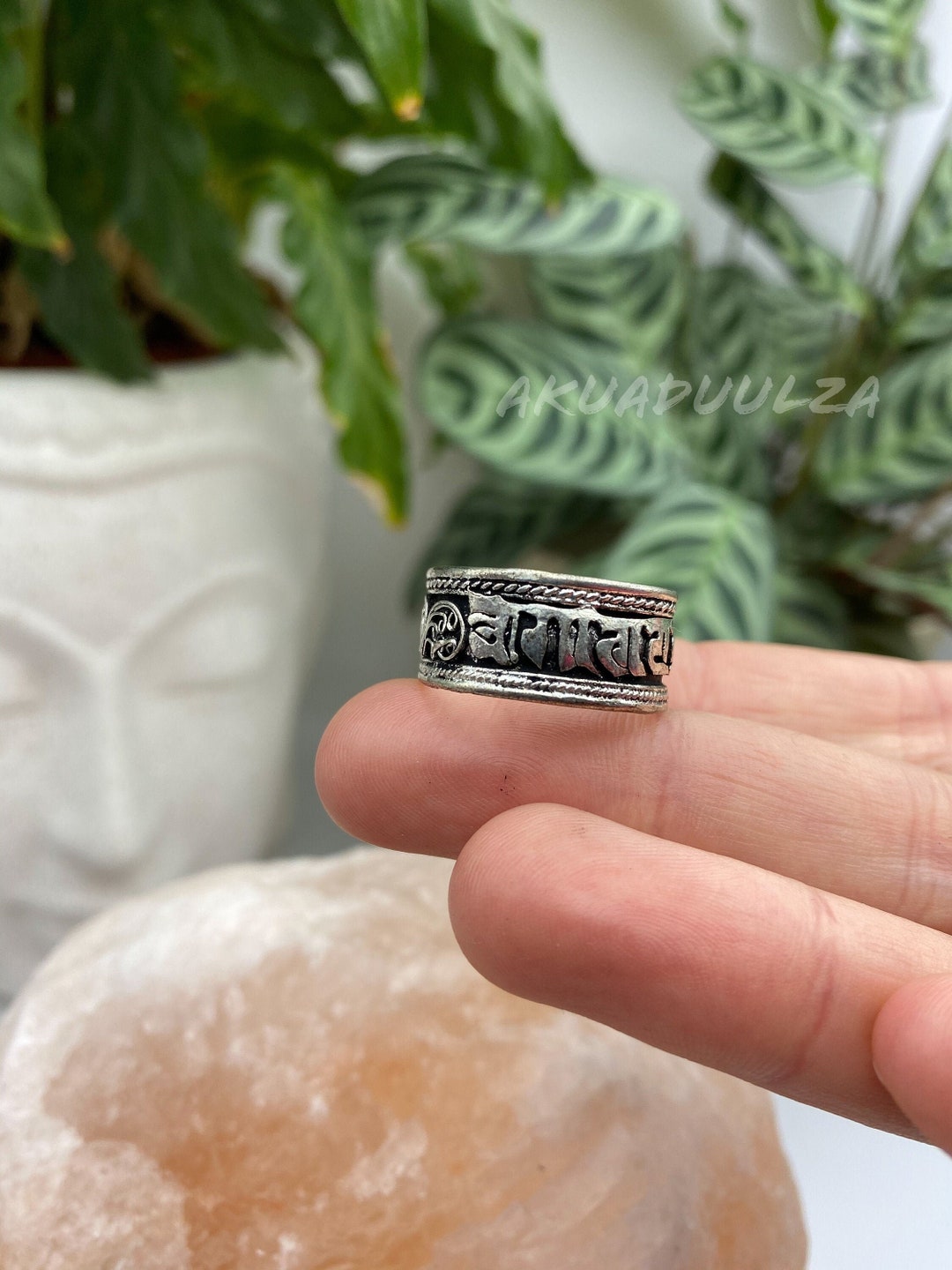 Om Mani Padme Hum Ethnic Ring / Meditation Mantra Ring / Newari Ring ...