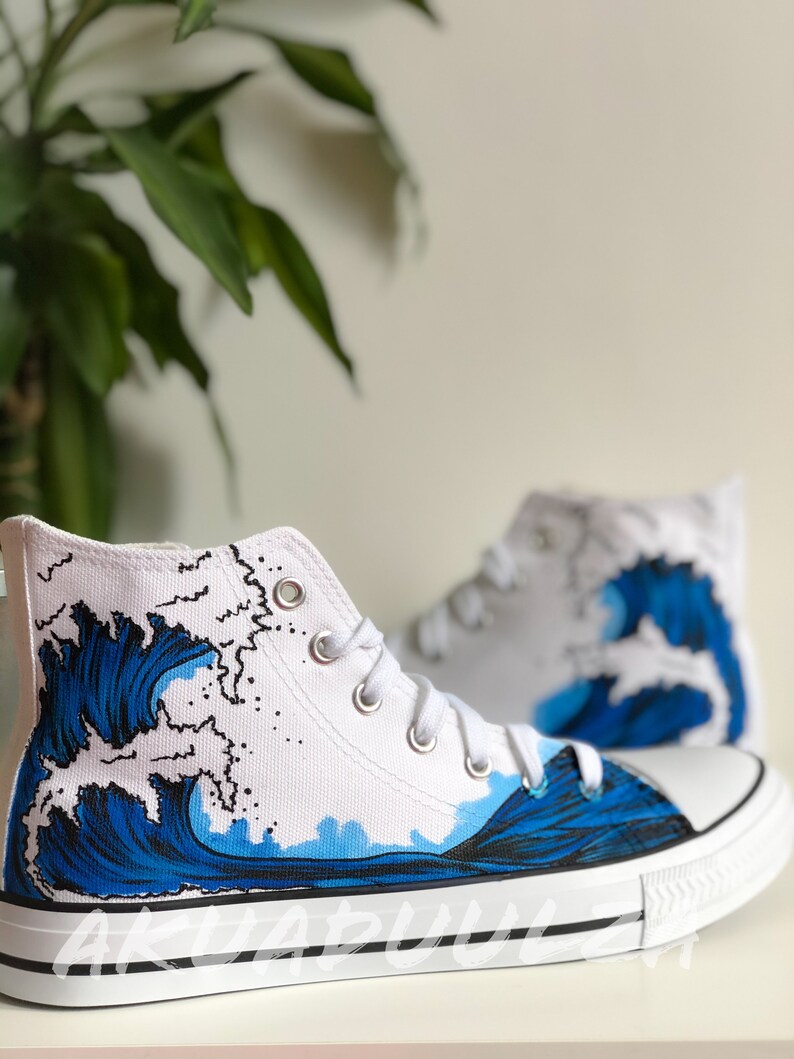 OCEAN WAVE Shoes / Big Wave Hand Painted Shoes / Japanese Art - Etsy