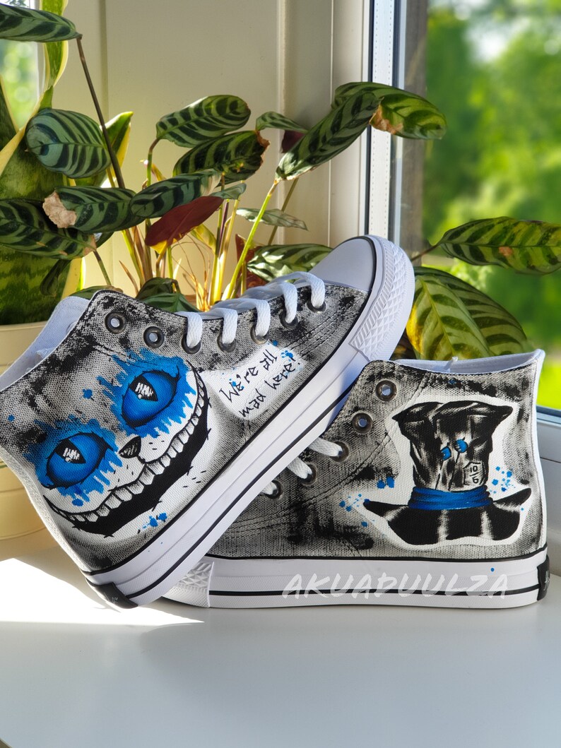 BLUE Cheshire Cat / Alice in Wonderland Inspired Hand Painted - Etsy