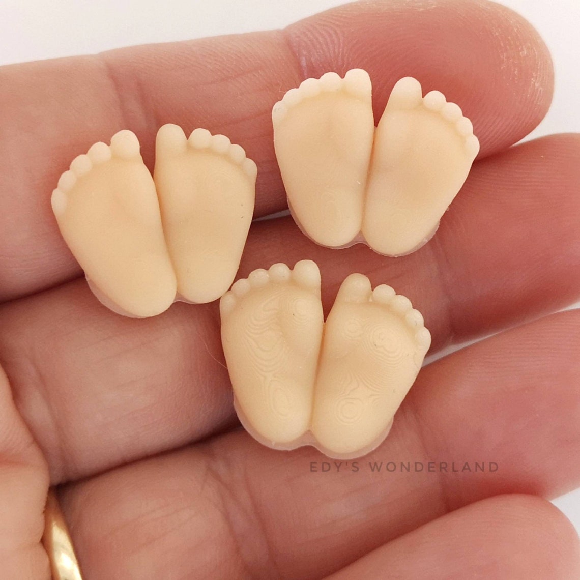 Footprint pin baby feet pinback .NICU pediatric nurse - Etsy Nederland