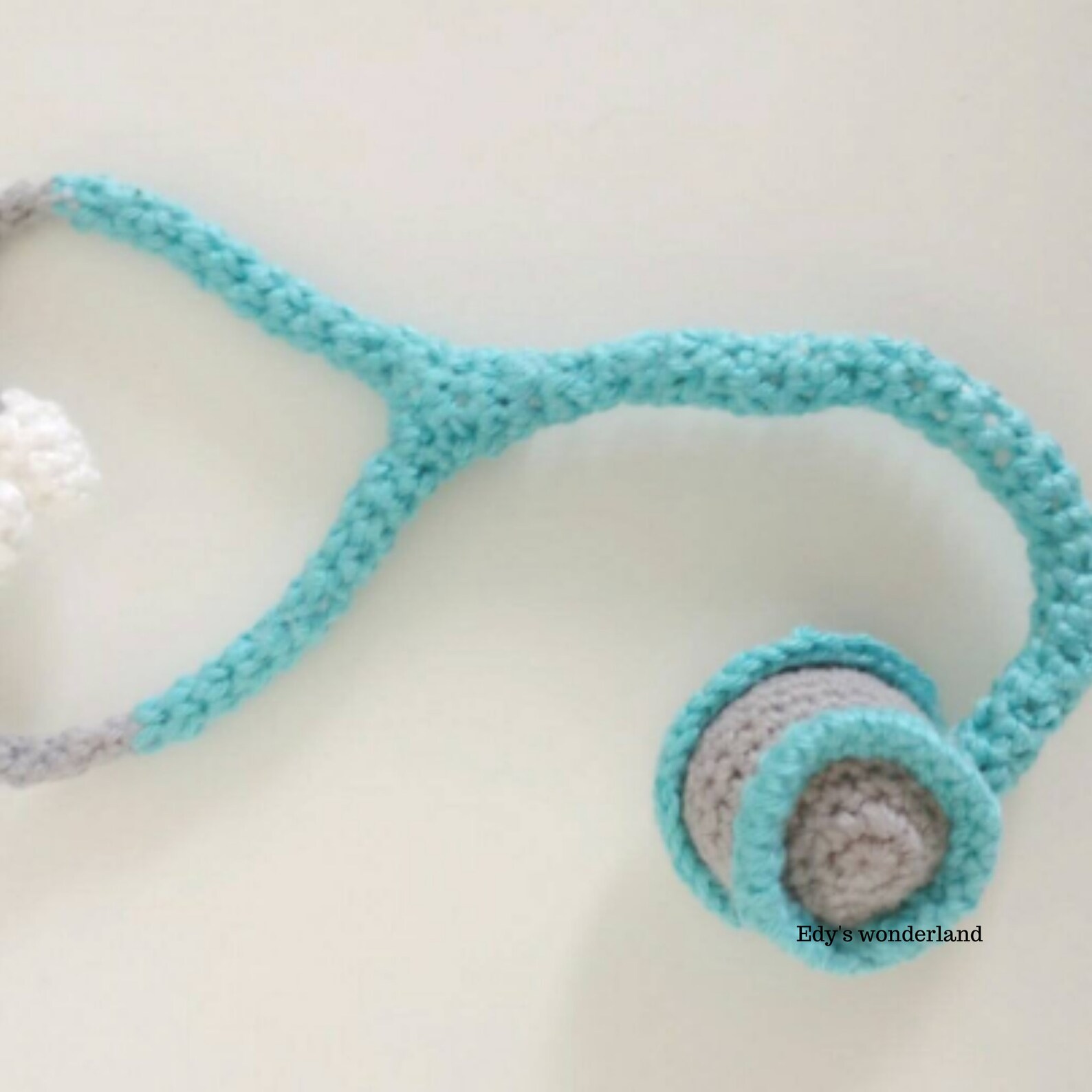 Crochet mini stethoscope gift for nurse doctor | Etsy