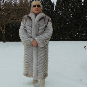 Full Length Blue Fox Fur Coat, Preloved Long Fox Coat, Vintage Fox Furs ...