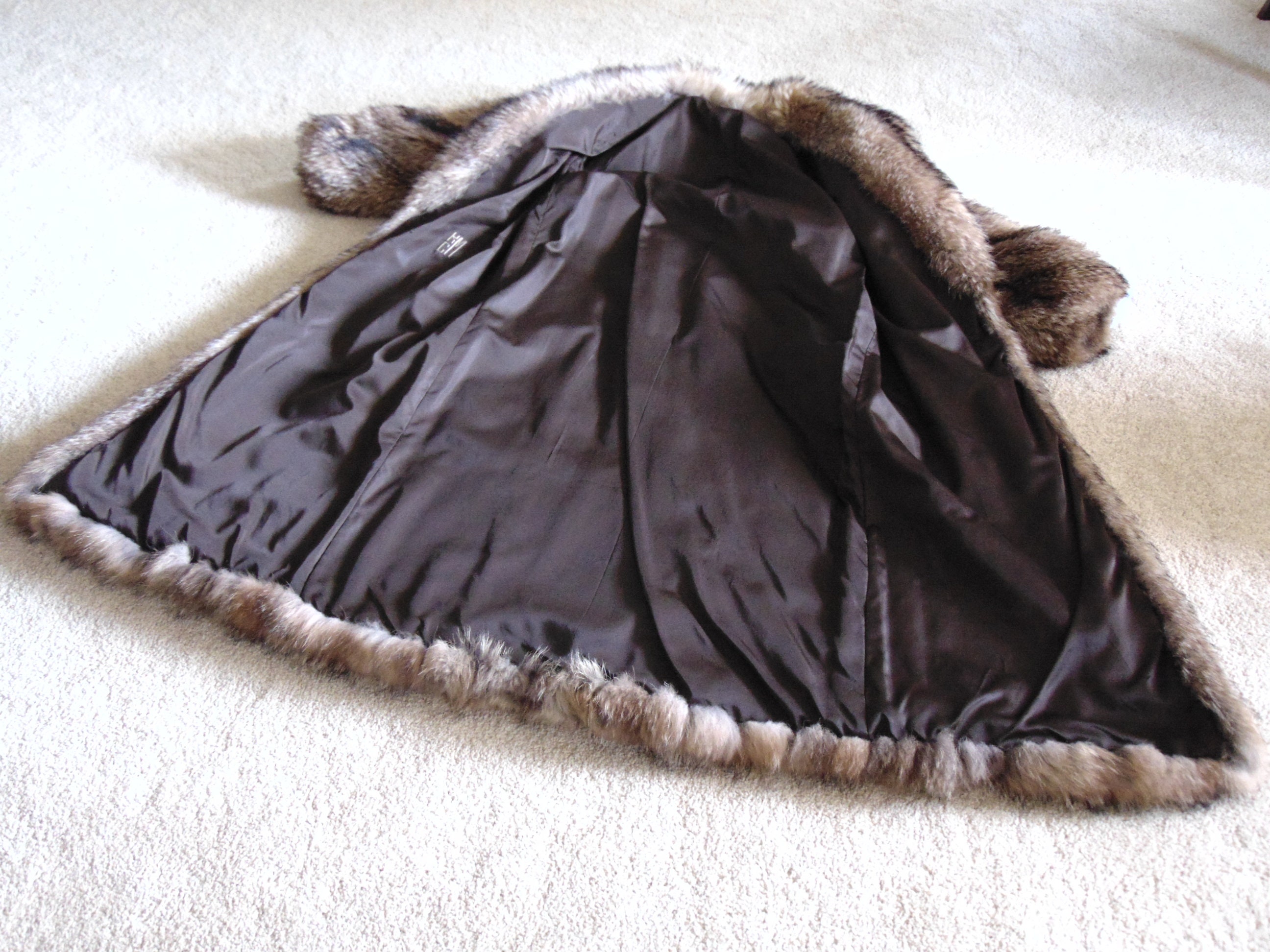 Raccoon Fur Coat-Tanuki Fur Coat-Full Length Raccoon Fur | Etsy