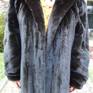 Ladies Long Black Mink Fur, Preloved Mink Fur Coat, Unisex Mink Furs ...