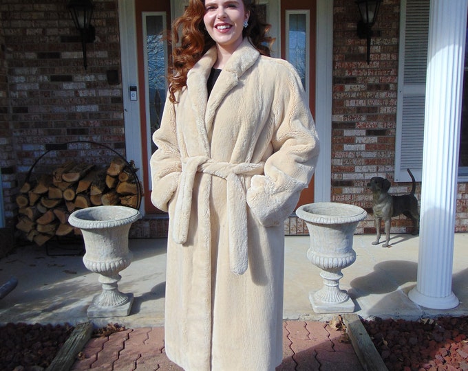 Cream Sheared Beaver Fur Coat Size Med. Large, Preloved Sheared Beaver ...