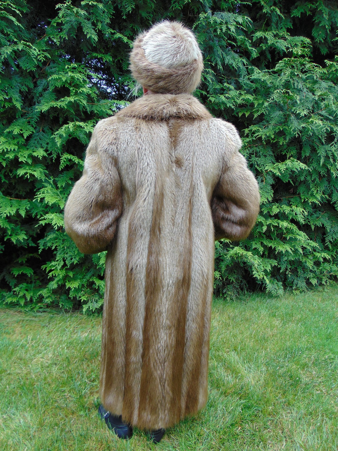 Natural Beaver Full Length Fur Coat With Matching Hat, Estate Beaver Fur Coats, Preloved Beaver ...
