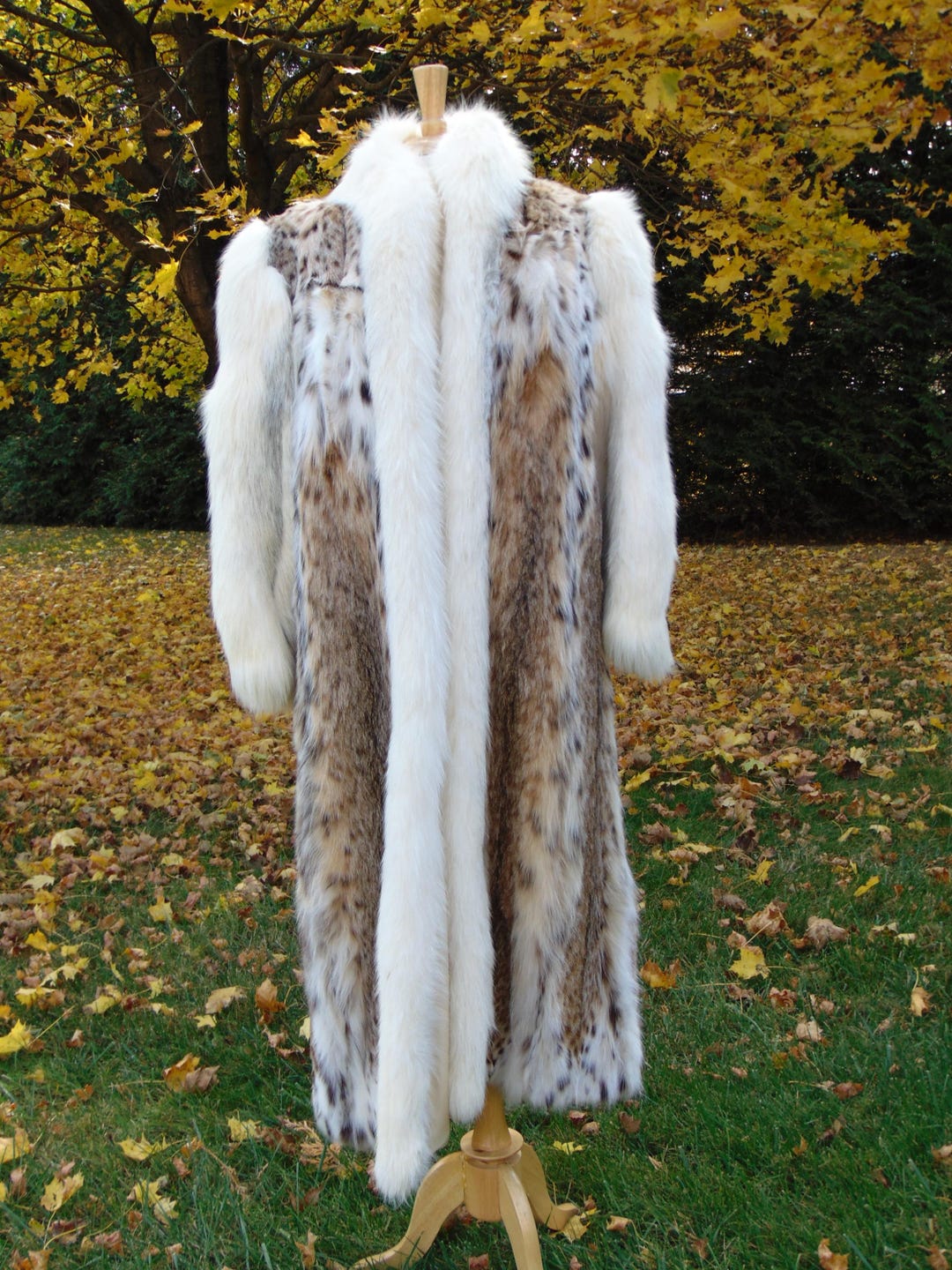 Vintage Lynx Fur Coat, Preloved Lynx Fur Coat, Estate Lynx Furs, Fur ...