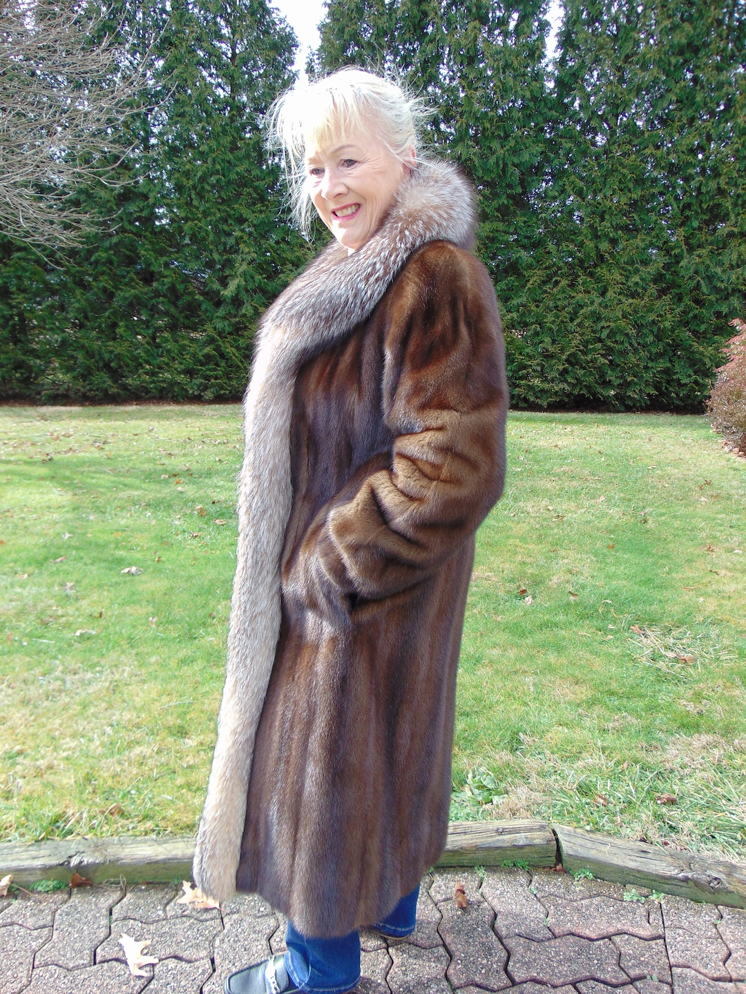 Full Length Mahogany Mink Fox Tux Trim and Earmuffs, Long Mahogany Mink ...