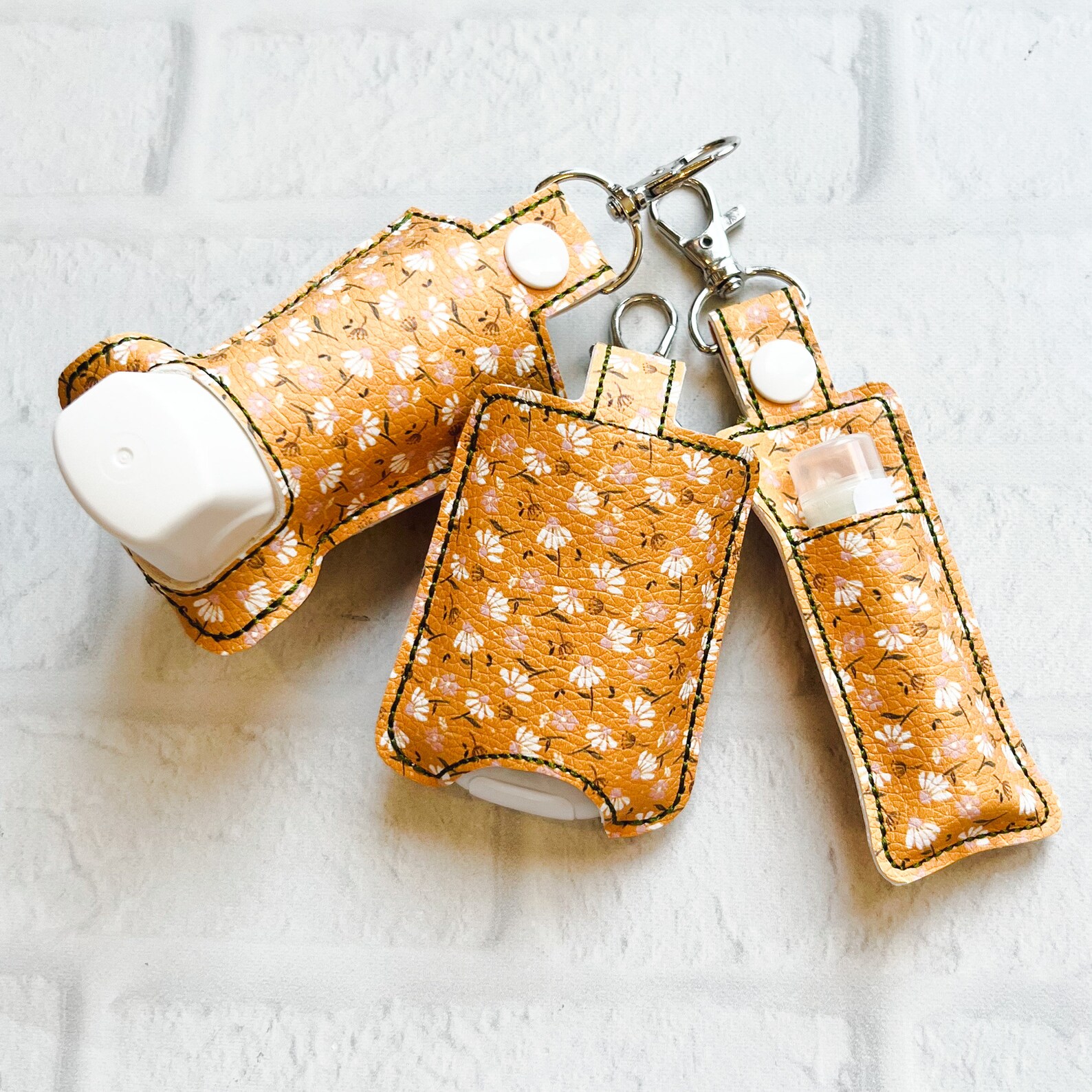 Cottagecore Daisies Inhaler Case Keychain, Inhaler Keychain, Inhaler ...