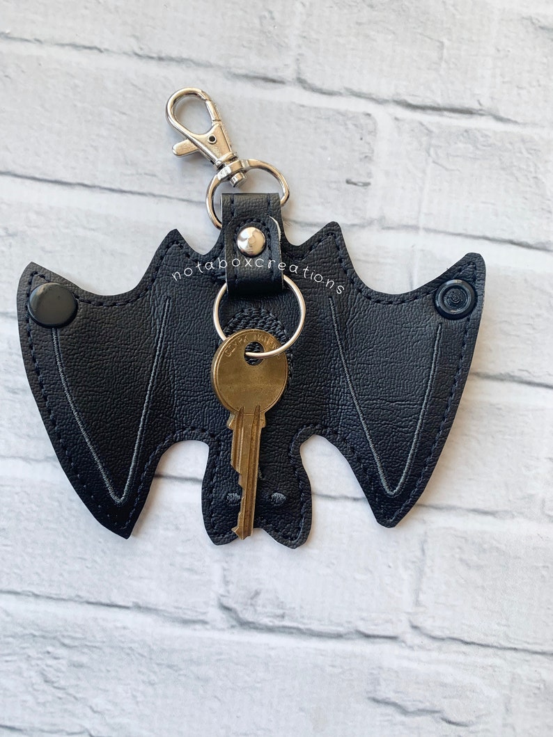 Bat Motorcycle Motorist Car And Bike Aficionados Keychain | Etsy