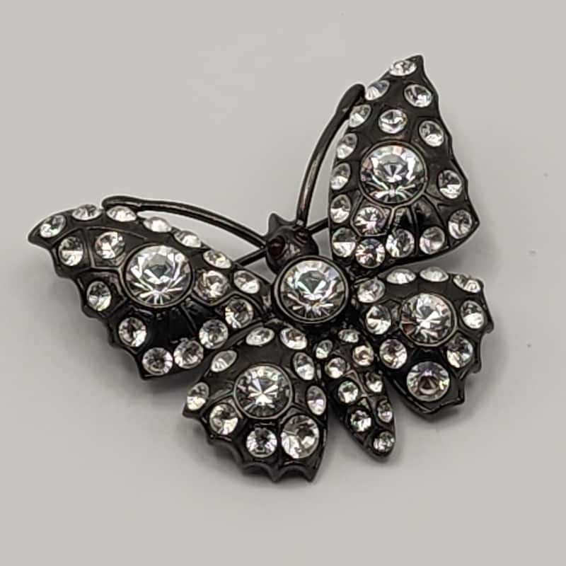 Mma Brooch - Etsy