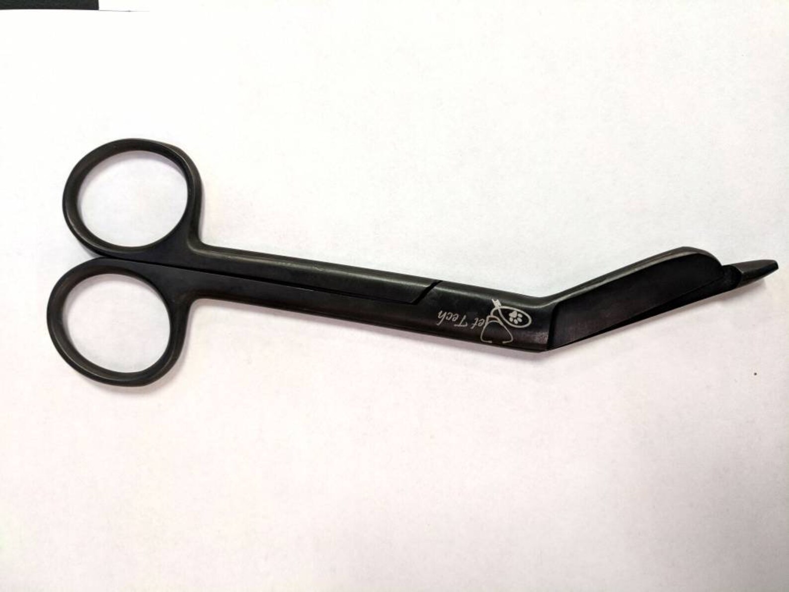 Jet Black 5.5 Bandage Scissors for Veterinary Technician - Etsy