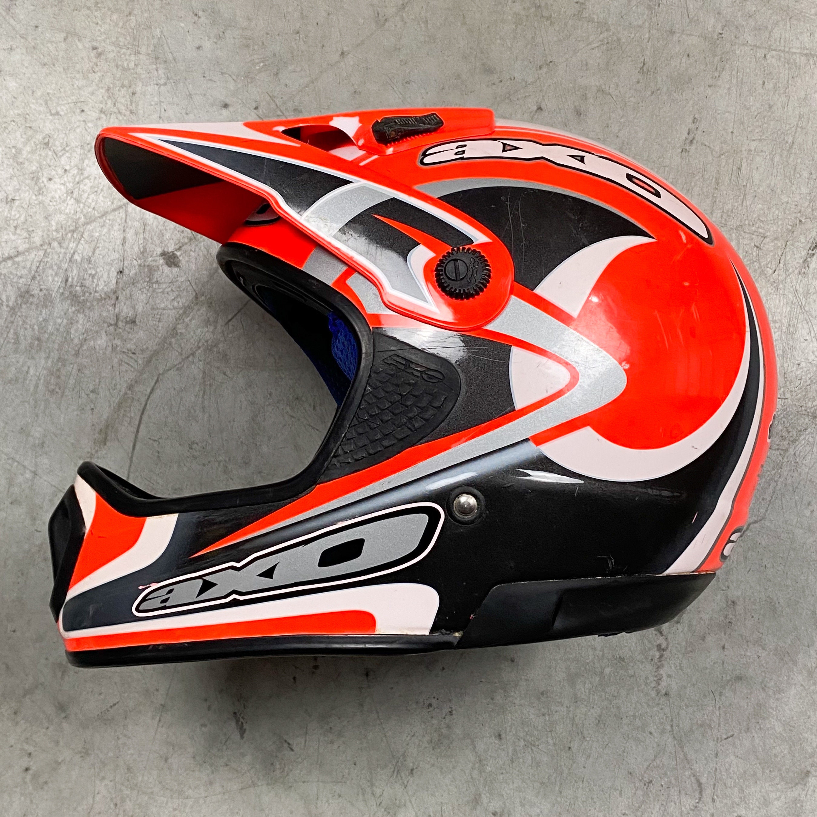 supreme Vintage 1998 AXO Sport RX5 Motocross Helmet Medium - fox ...