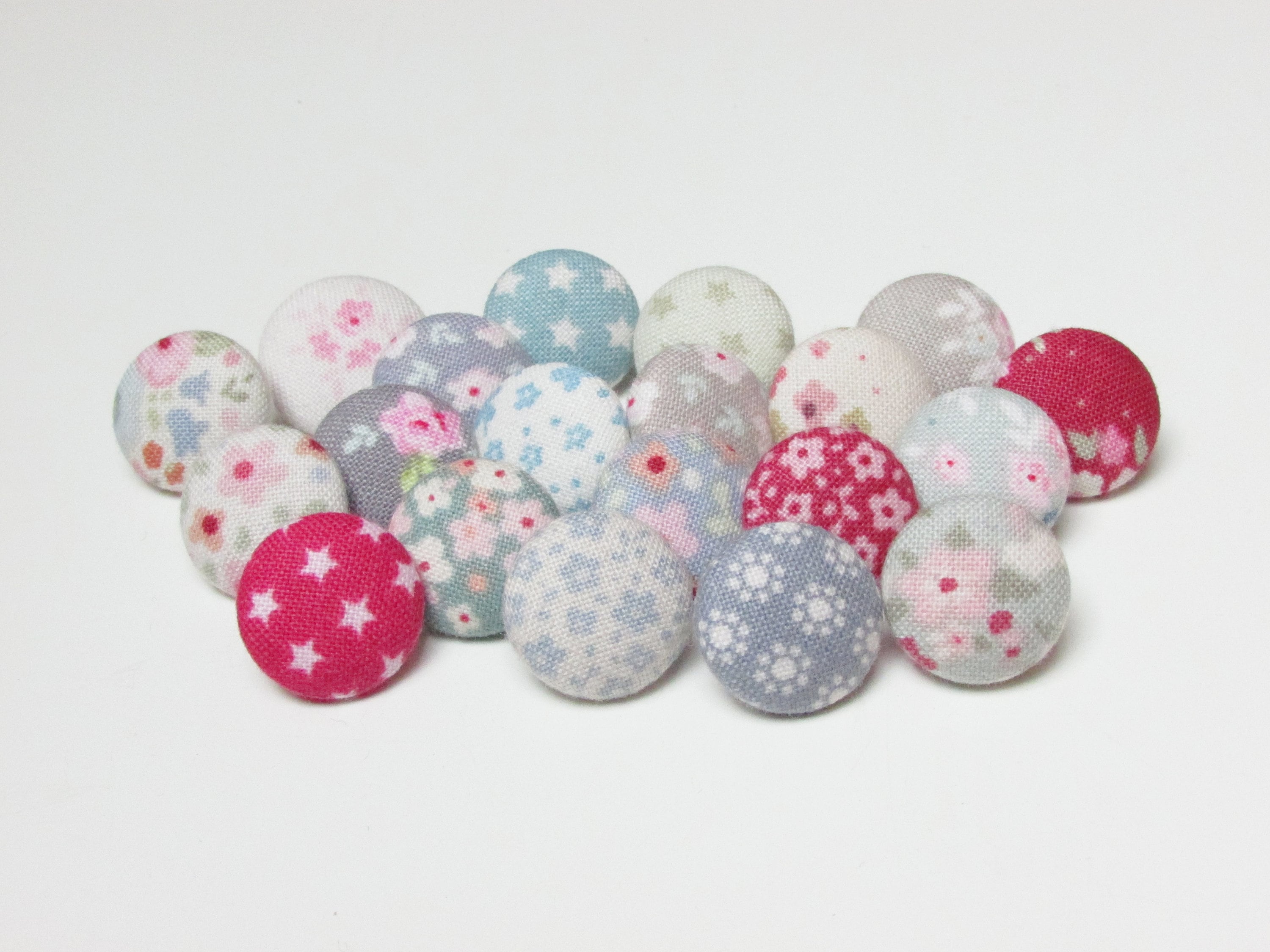 Tilda Celia Dove White Buttons Fabric Sewing Buttons | Etsy