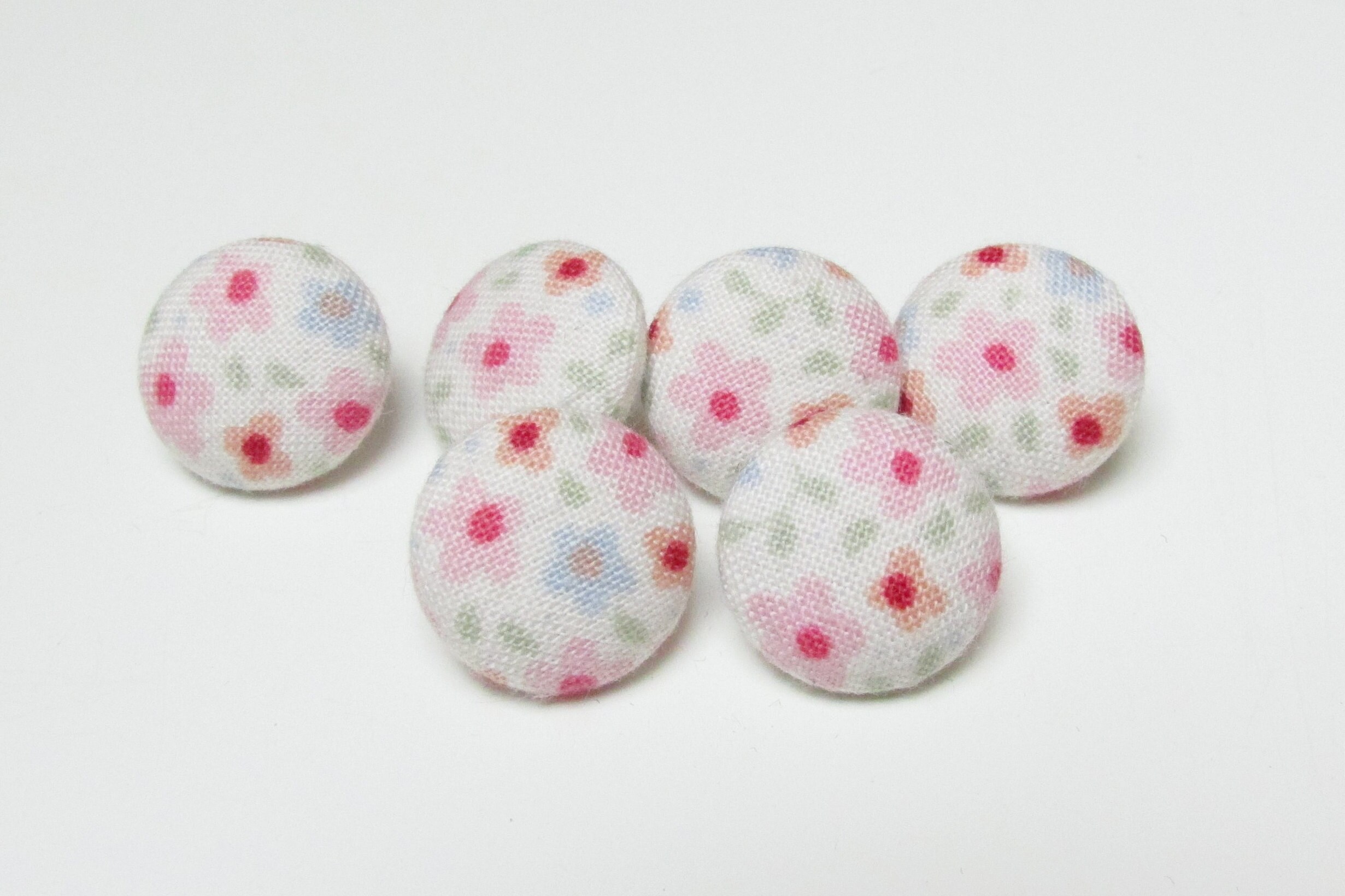 Tilda Celia Dove White Buttons Fabric Sewing Buttons - Etsy