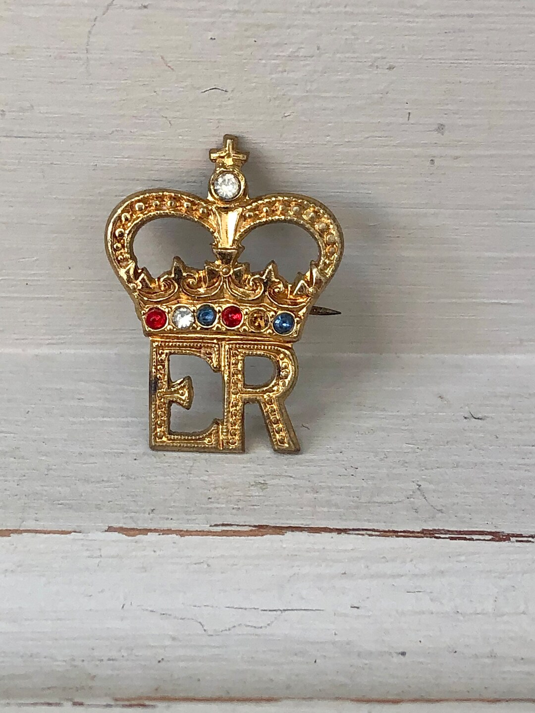 Vintage Queen Elizabeth ER Pin Brooch - Etsy